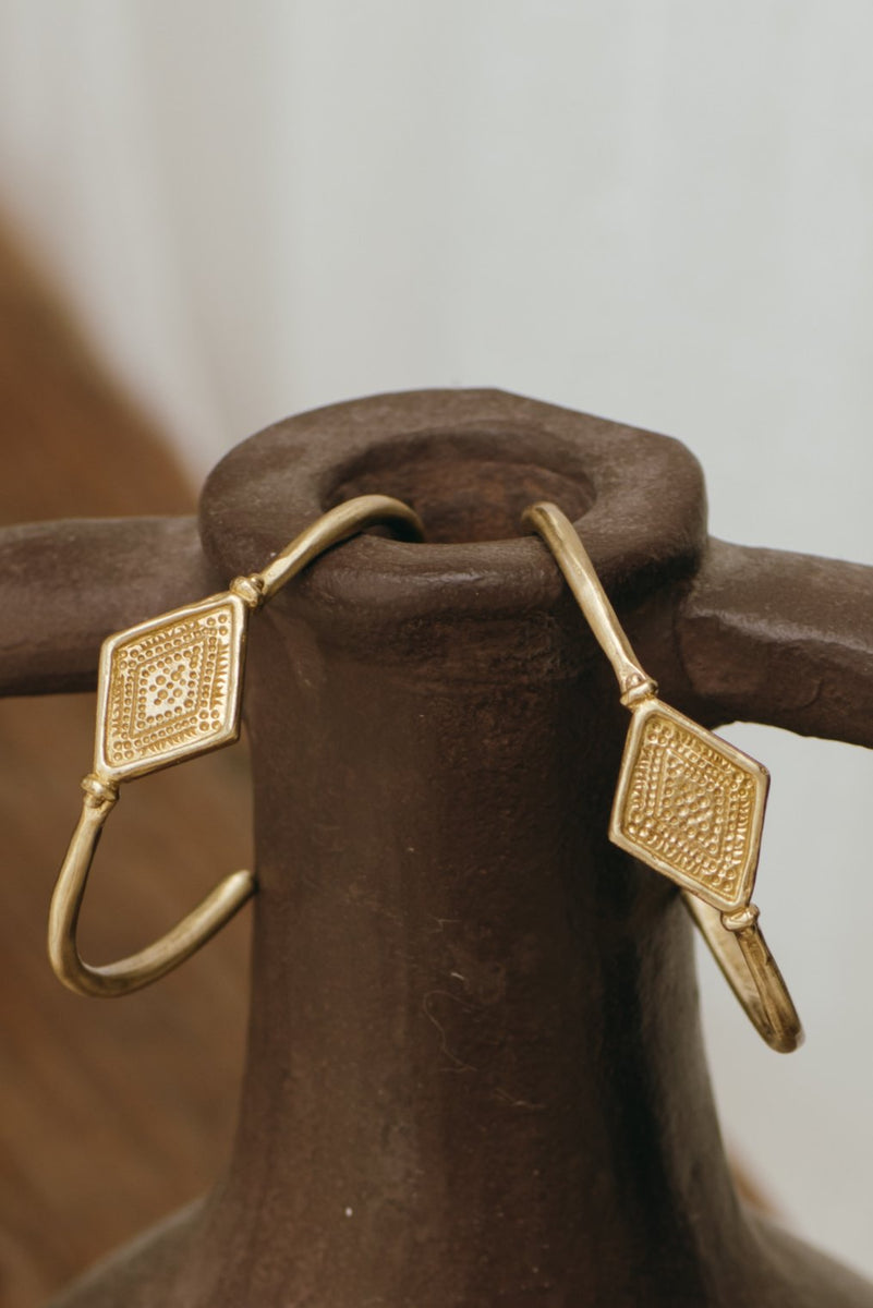 Kya Cuff – Nakila Collective